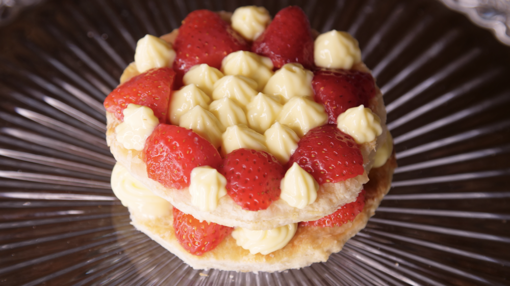 MILLEFOGLIE (Mille-Feuille) WITH CREMA PASTICCERA (Pastry Cream ...